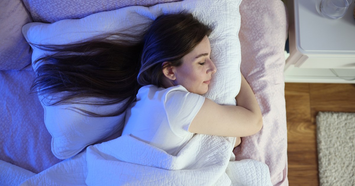 ASMR: Γιατί ο ήχος αυτών των βίντεο σε ναρκώνει;